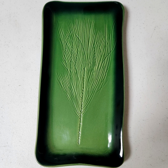 Kay Wayne | Dining | Kay Wayne Handcast Jewel Green Glazed Pine Needle ...